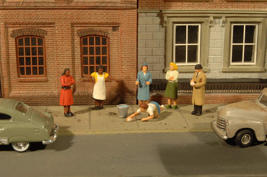 Bachmann Scene Scopes-Miniature Figures-Sidewalk People (6Pcs/Pak) Ho ...